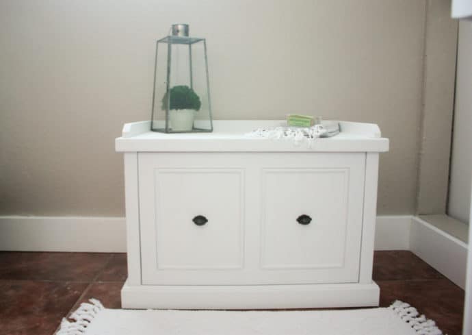 DIY Laundry Hamper Bench – The Inspired Workshop