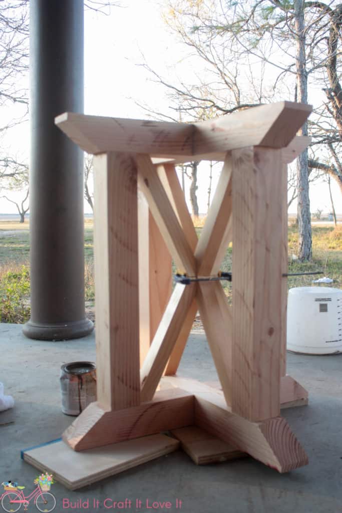 DIY Wood Pedestal Table Base – The Inspired Workshop