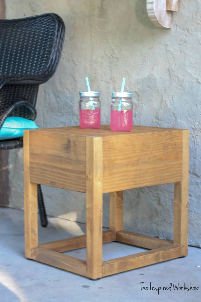 DIY Modern Outdoor Side Table – The Inspired Workshop