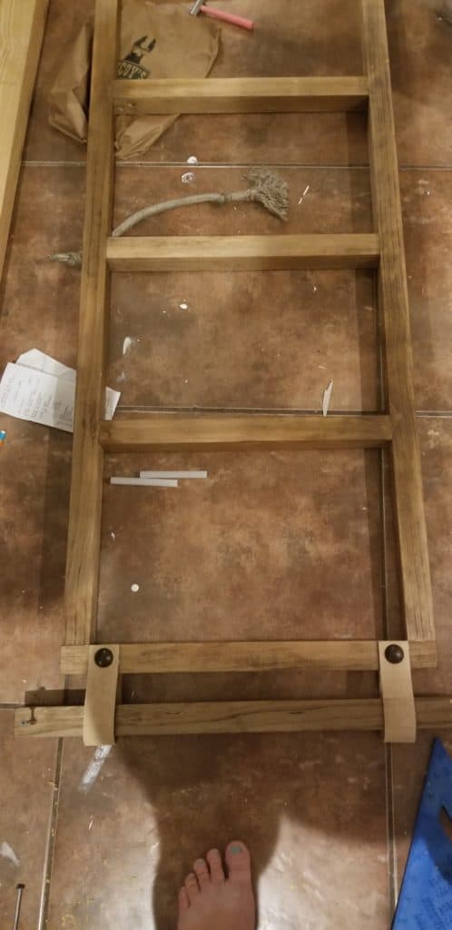 DIY Wall Blanket Ladder – The Inspired Workshop