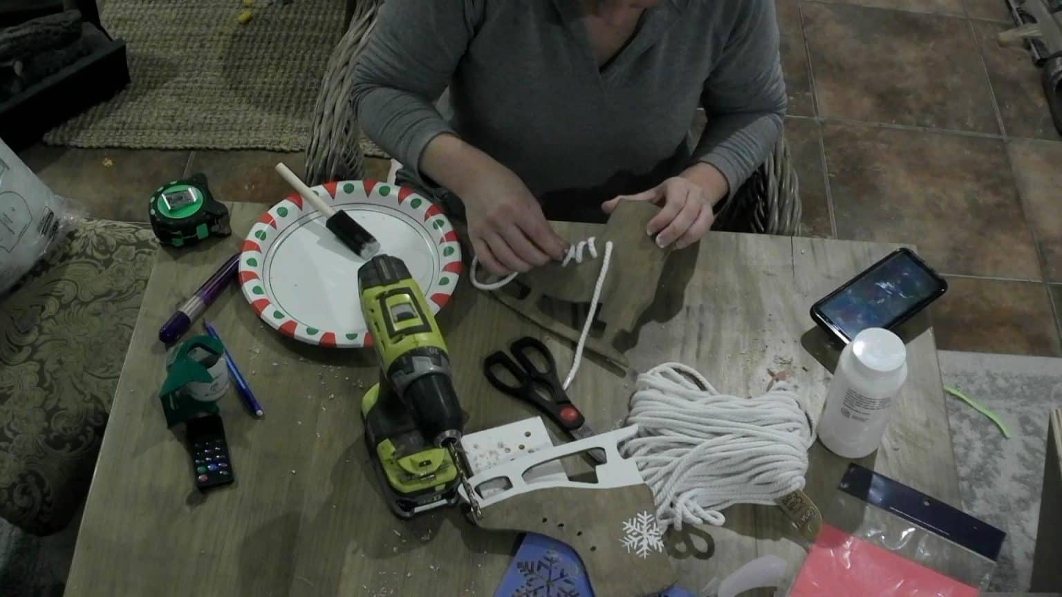 DIY Ice Skate Decor – The Inspired Workshop