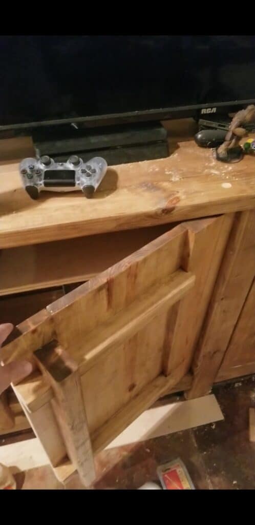 DIY Wooden Hinges – The Inspired Workshop