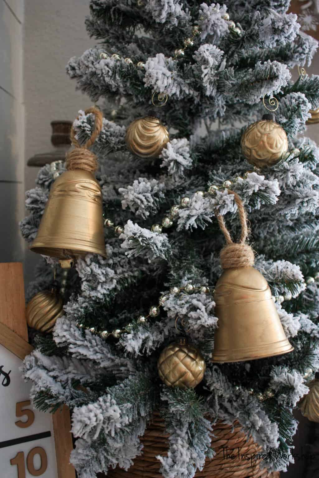 DIY Christmas Bells – The Inspired Workshop