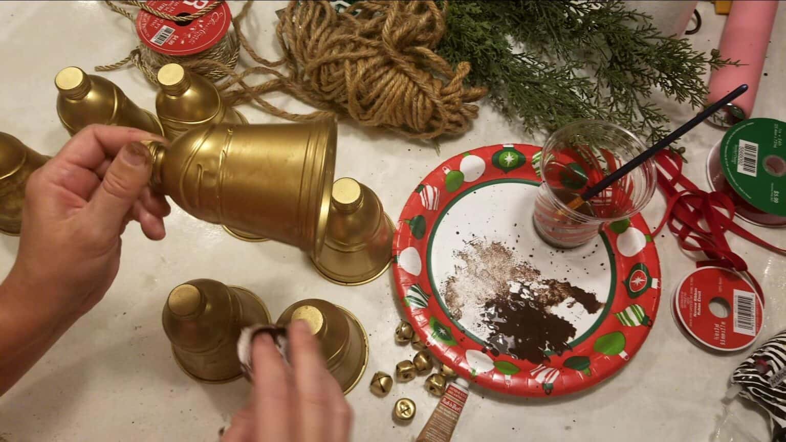 DIY Christmas Bells – The Inspired Workshop
