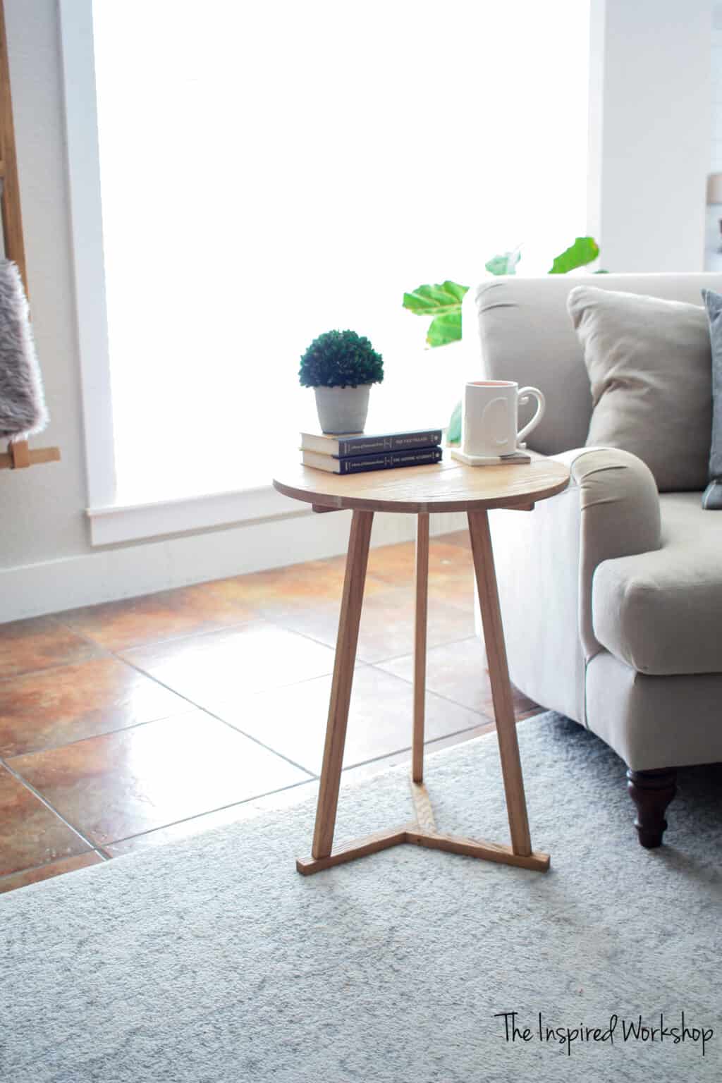 DIY Small Side Table – The Inspired Workshop