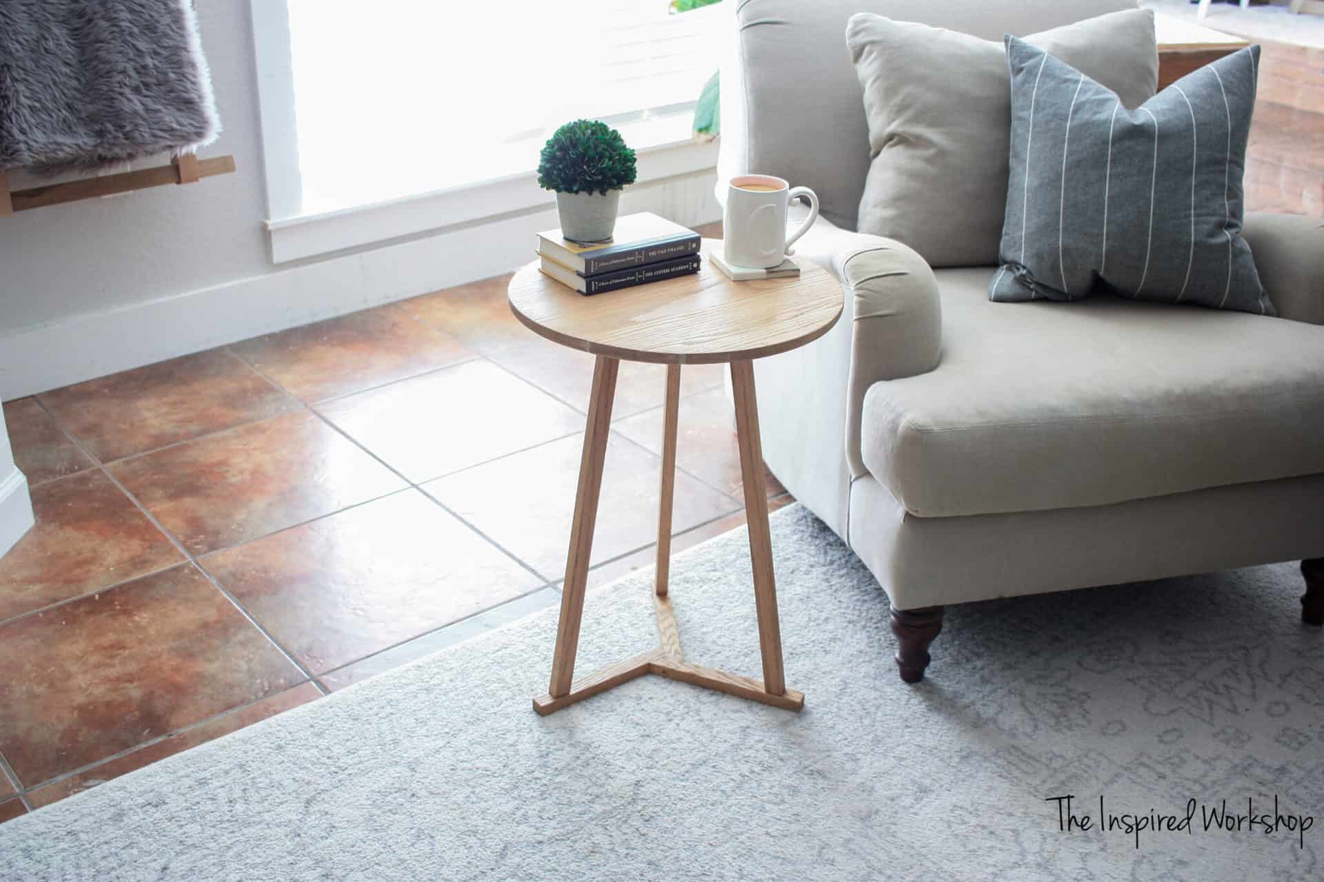 DIY Small Side Table – The Inspired Workshop
