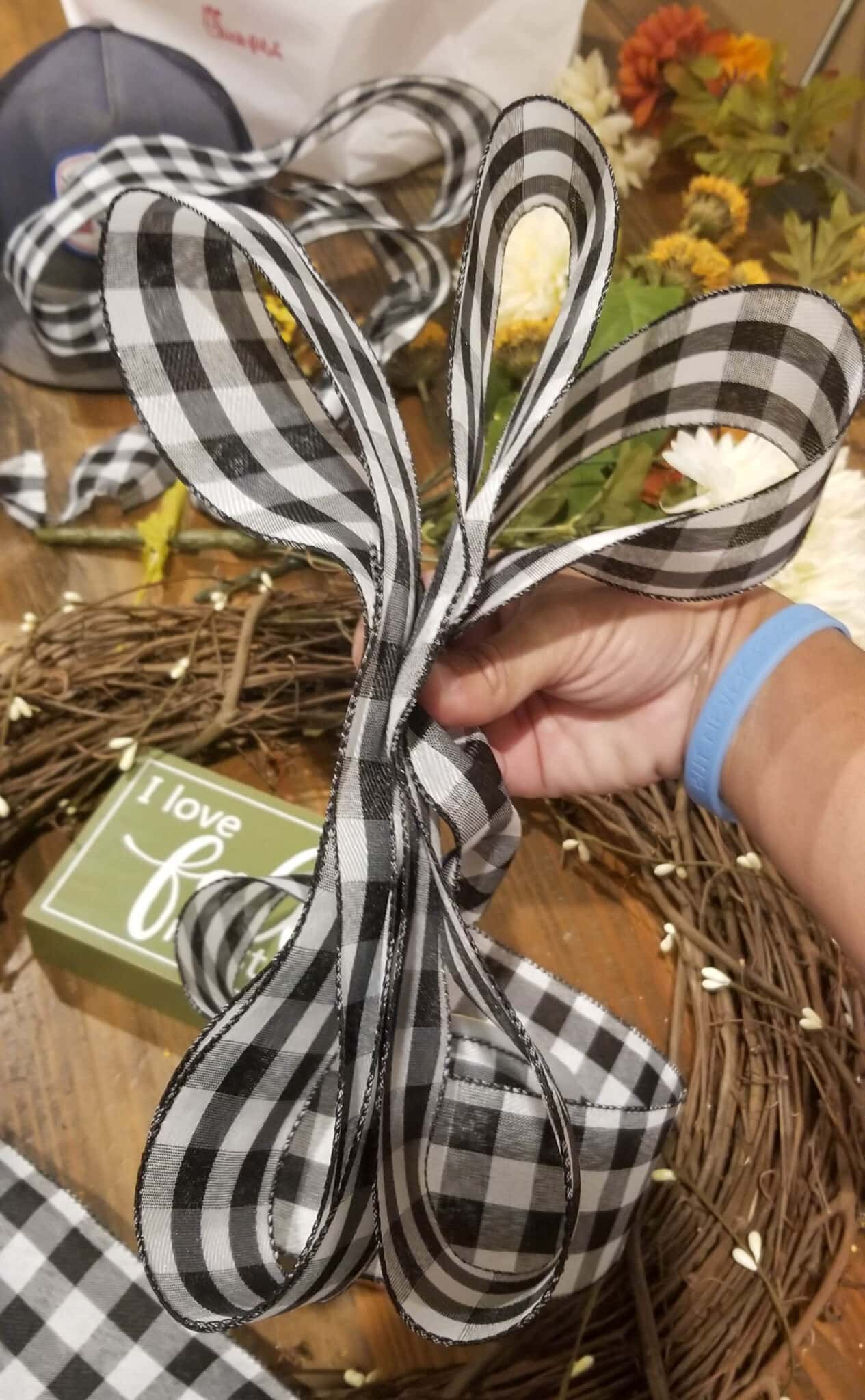 Fall Grapevine Wreath – The Inspired Workshop