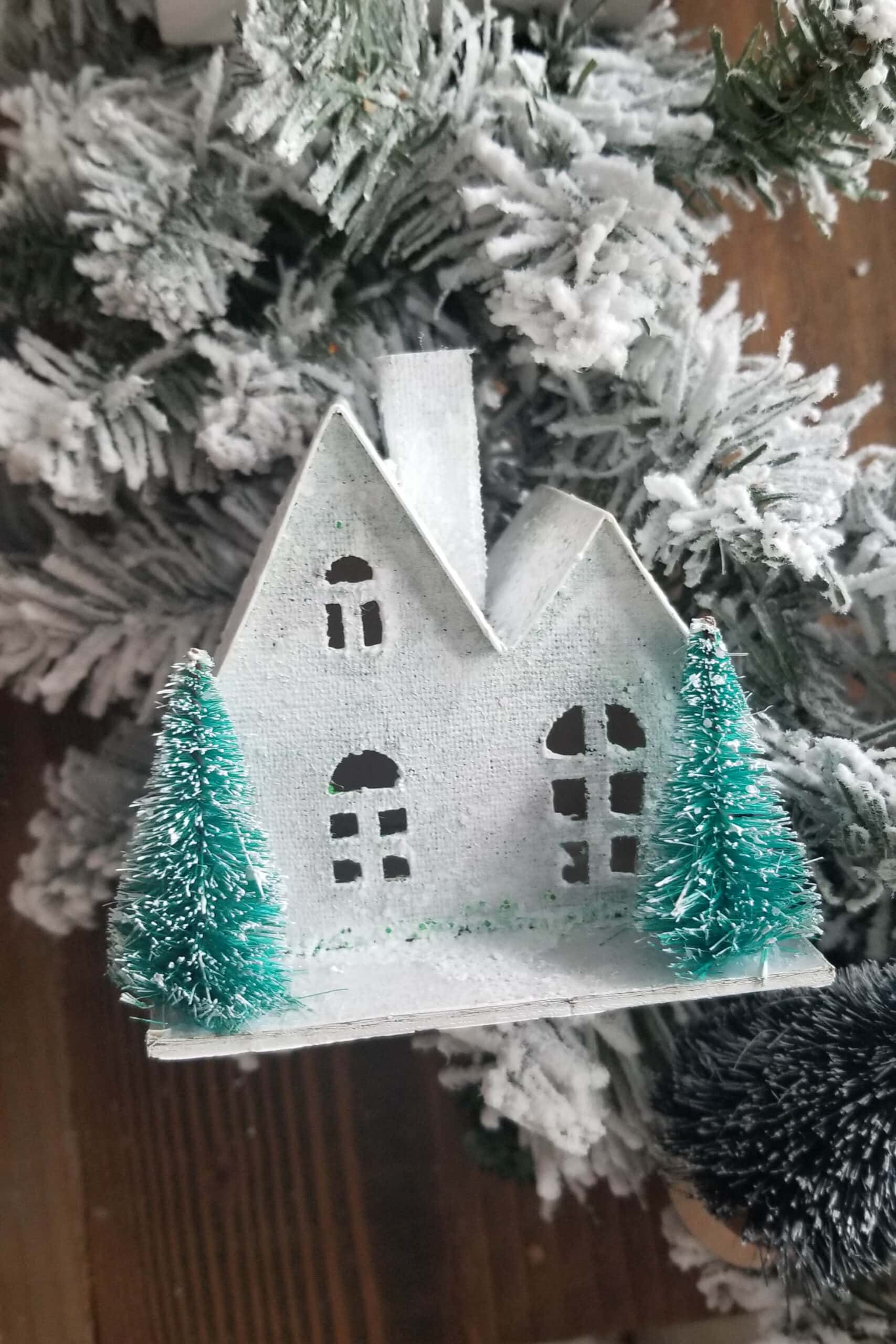 Christmas Village Winter Wreath – The Inspired Workshop