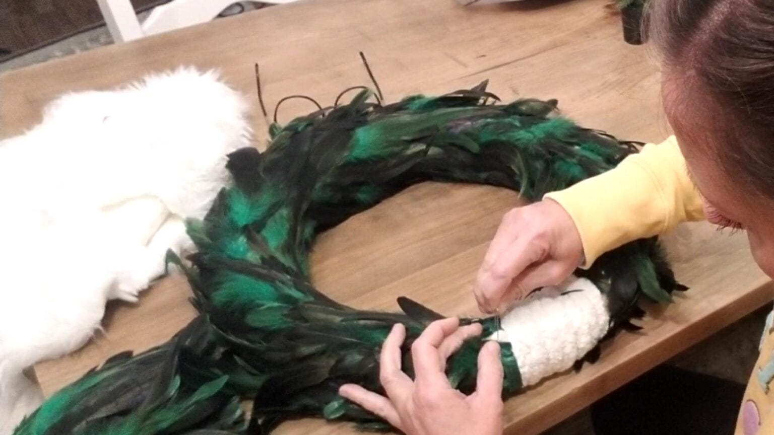 DIY Feather Wreath – The Inspired Workshop