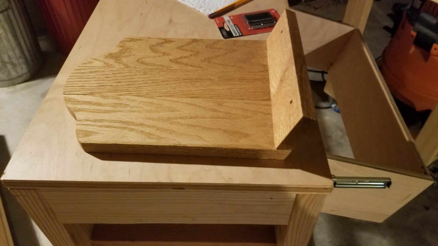 DIY Cookbook Stand – The Inspired Workshop