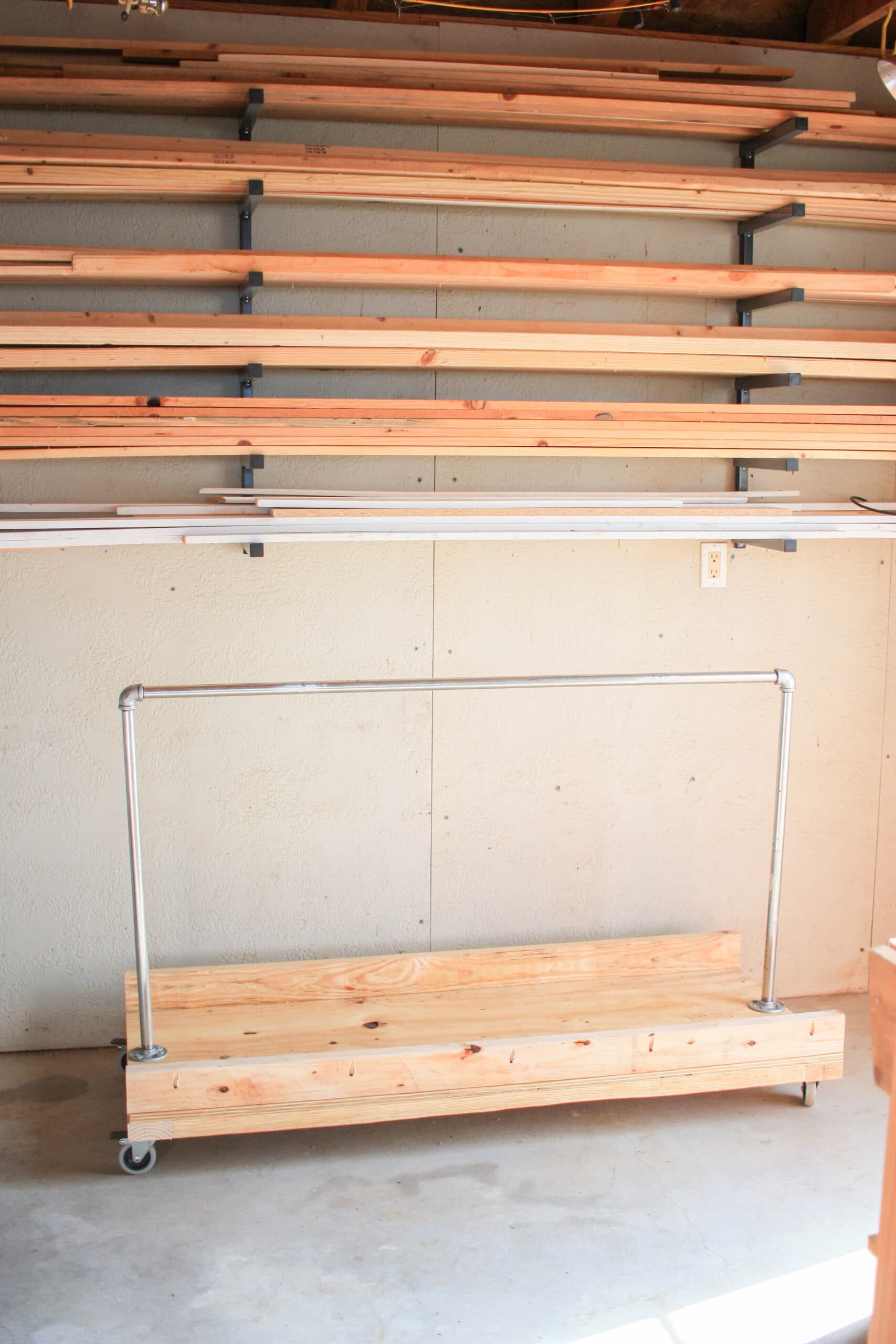 DIY Lumber Cart – The Inspired Workshop