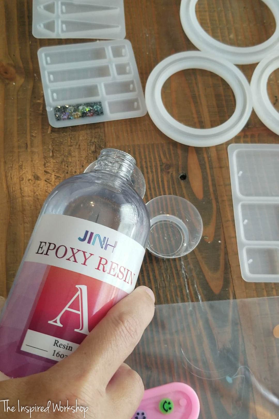 DIY Resin Keychain Ideas – The Inspired Workshop